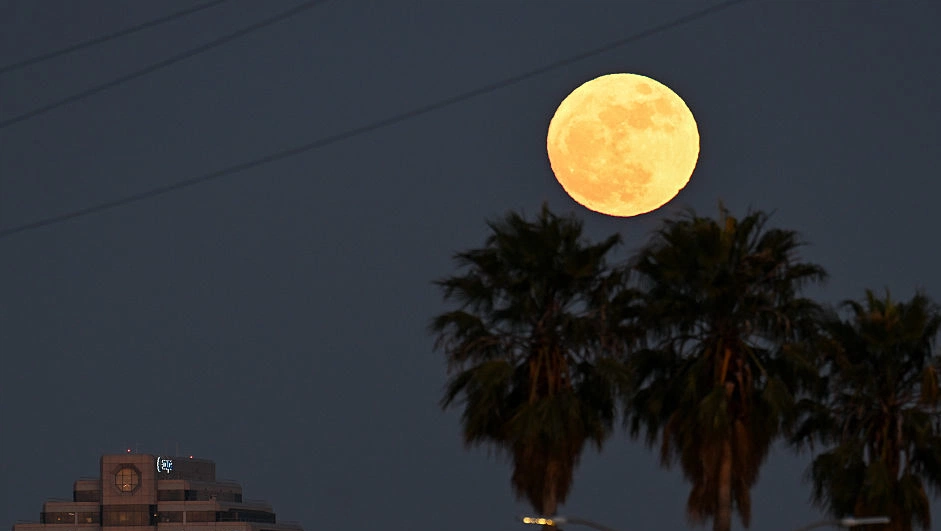 Rare blue micromoon to peak over Australia tonight