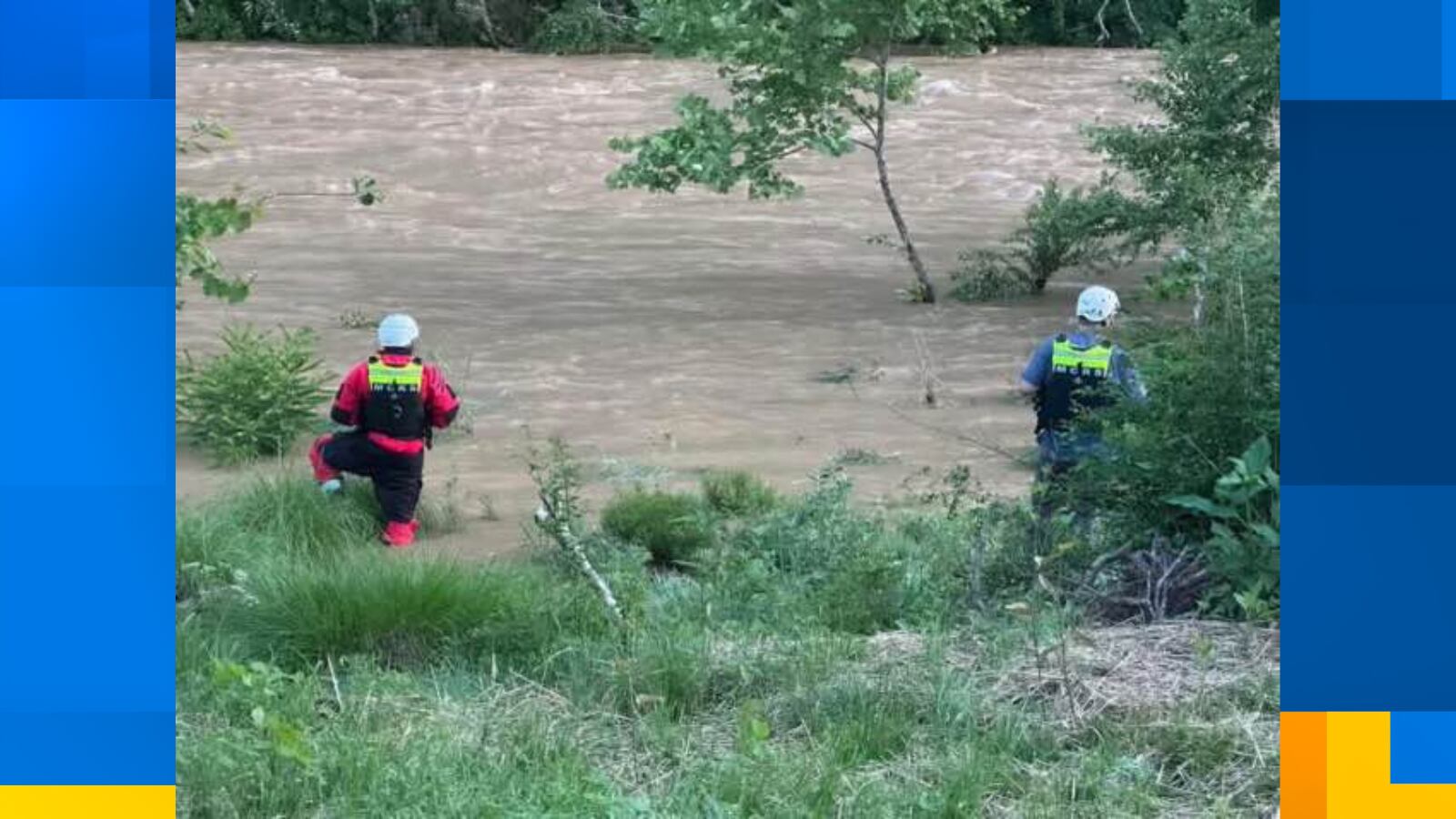 Kayakers rescued from East Tennessee river, EMA director says