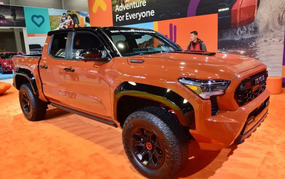 Tacoma's hybrid power faces off against Frontier's towing edge