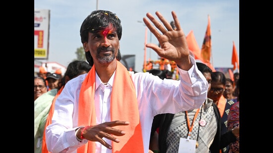 Jarange-Patil ends 9th hunger strike after 12-point assurance from govt
