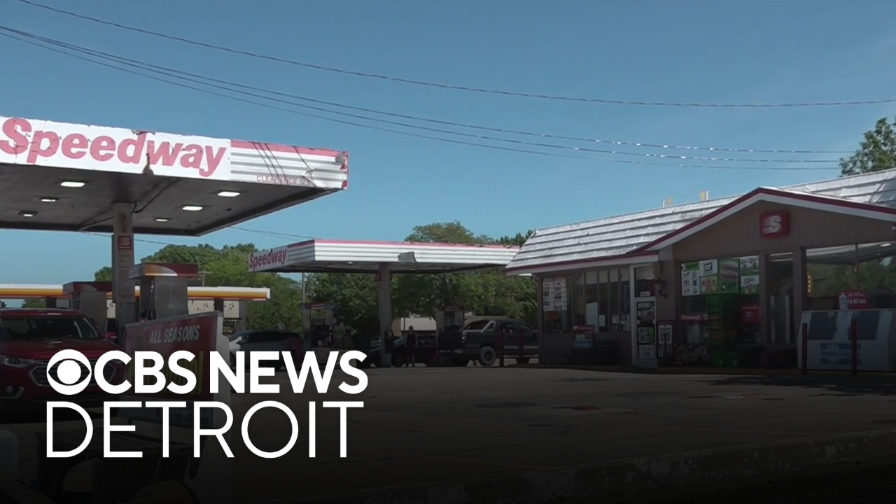 Investigation underway after armed robbery at gas station in Taylor