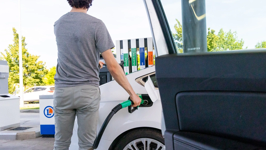 18 common gas pump mistakes and their consequences