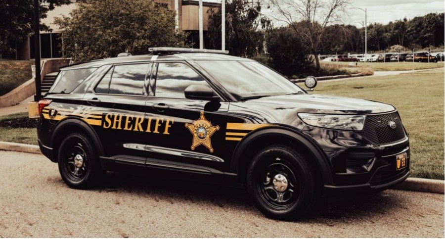 Motorcyclist dies after crashing in Stark County