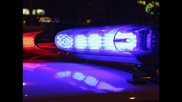 8 adults, one child displaced after vehicle crashes into Des Moines ...