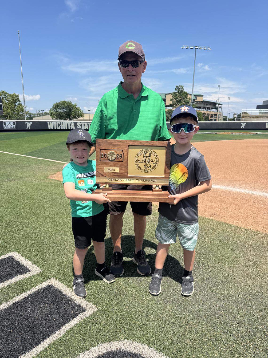 Bishop Carroll softball coach nearly died. Then came a title he almost ...