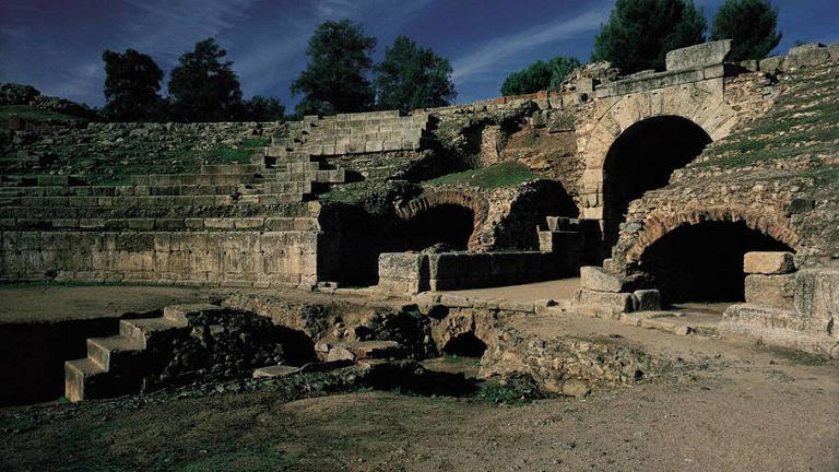 The Roman "vomitorium" wasn't what you think it was
