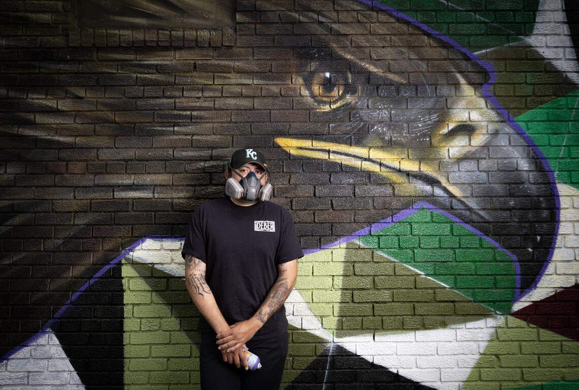 Muralist pays tribute to notable Wichitans, other historical figures ...