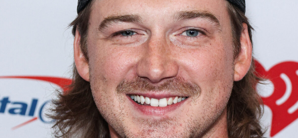 Morgan Wallen fans audibly gasp after he flipped a piano on stage