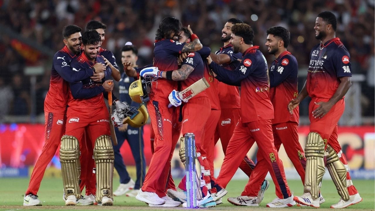 A well-deserved achievement: Sachin Tendulkar leads wishes as RCB beat ...