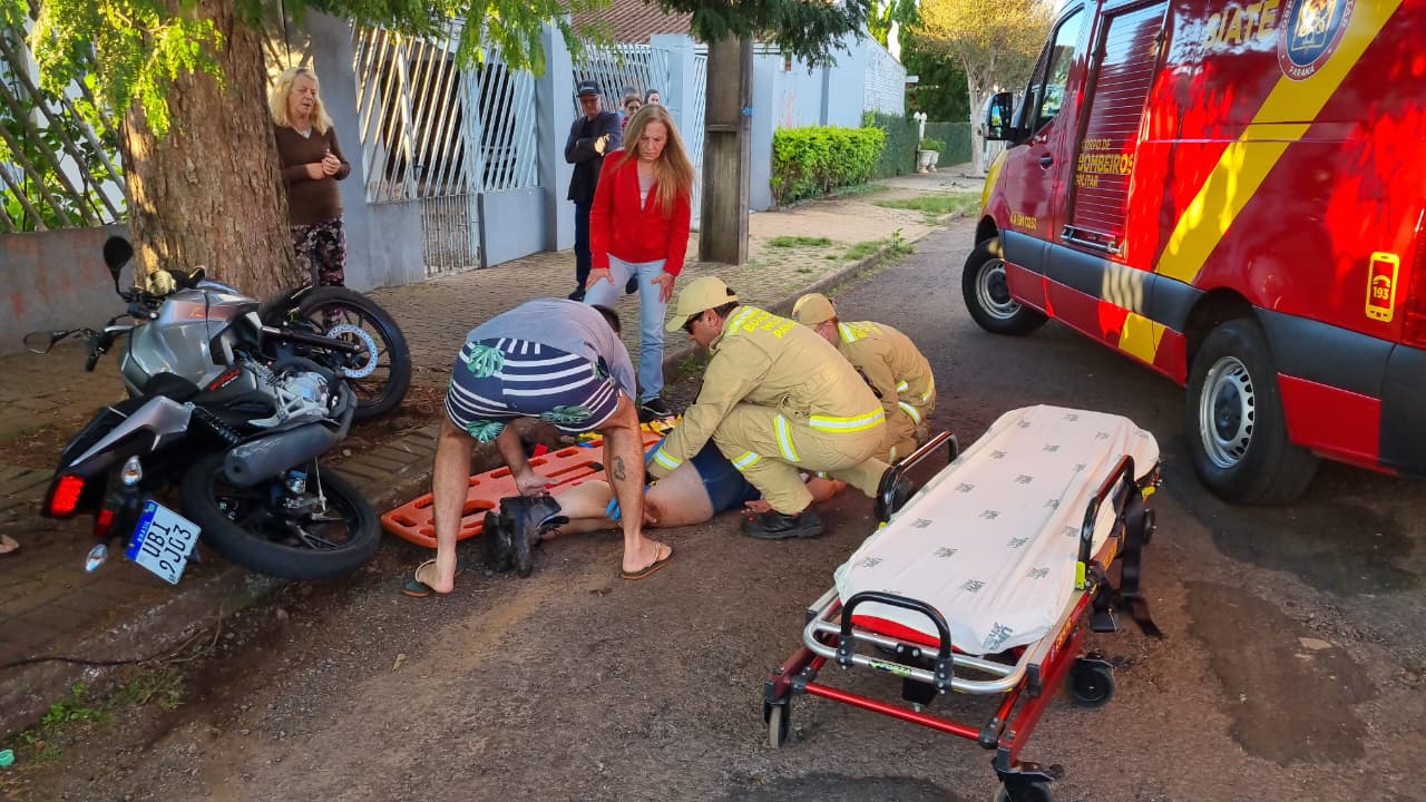 Acidente entre Citroën C3 e motocicleta deixa duas pessoas feridas no ...