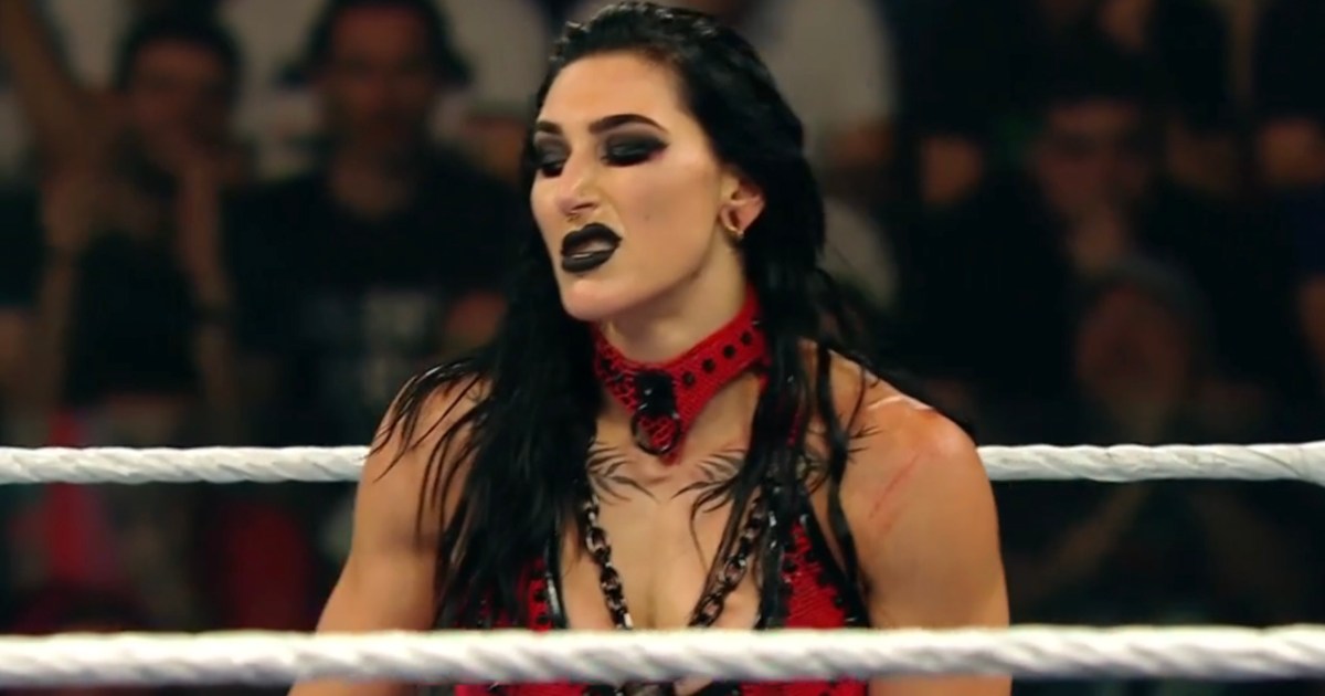 Charlotte Flair's assist leads to Rhea Ripley victory at WWE Clash in Italy