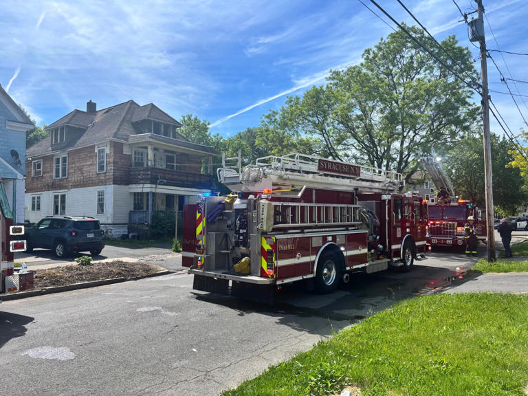 Fire damages Syracuse apartment building; 1 taken to hospital after ...