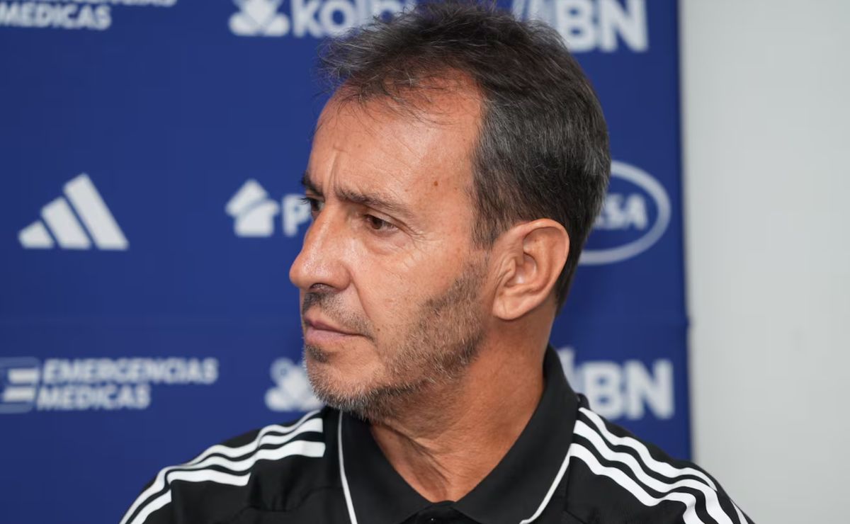 Confirmado: Bocha Batista borró a otros tres jugadores de la Sele a ...