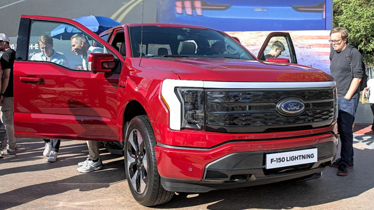 8 pickup trucks mechanics now call 'maintenance nightmares' in 2026