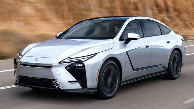 Lexus engineers couldn’t stop fighting over the new ES, and it wasn’t ...