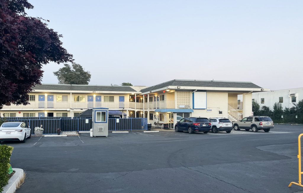 Residents of closing Napa homeless shelter offered up to $700 to move ...