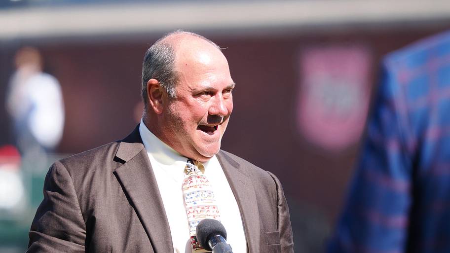 Will Clark, Mike Krukow weigh in on Triples Alley debate tearing SF ...