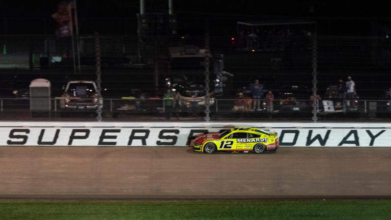 2026 Cracker Barrel 400 predictions, odds, time: NASCAR at Nashville ...