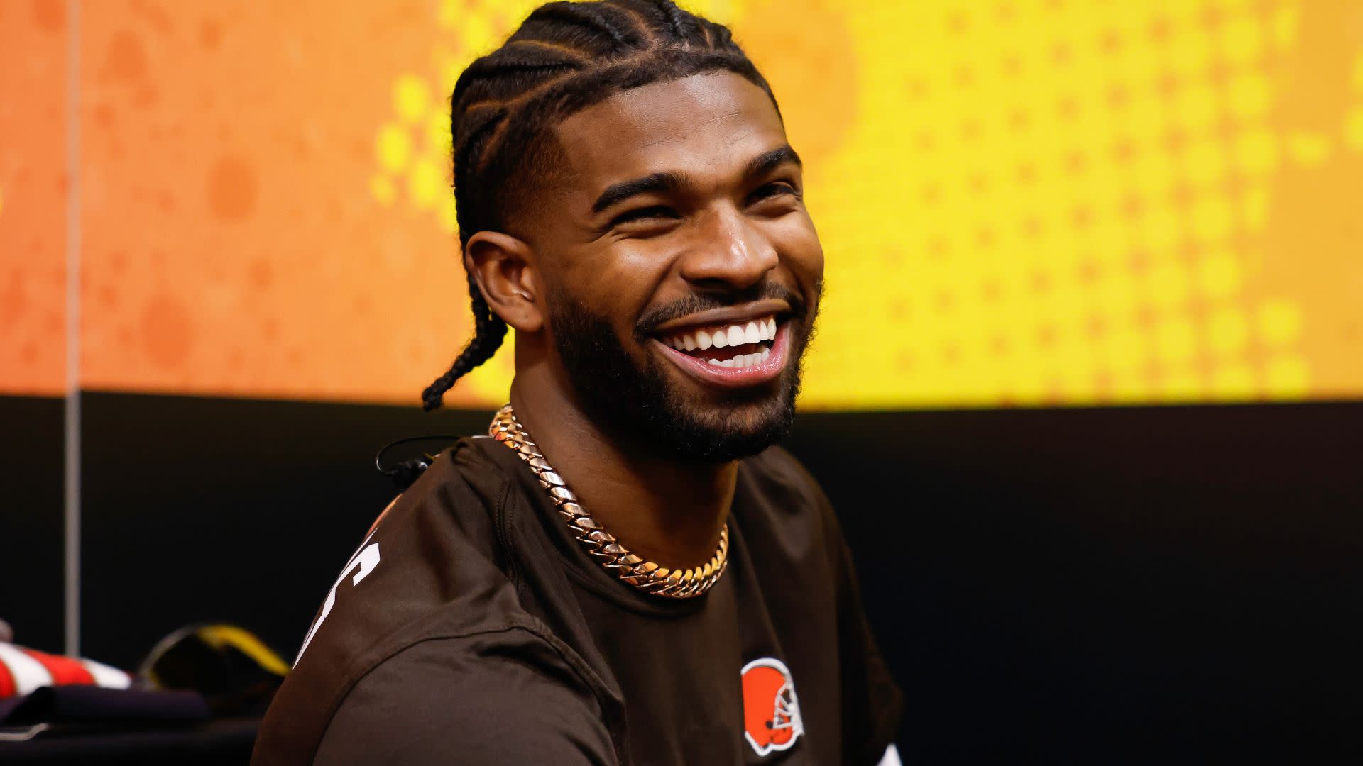 Shedeur Sanders' $17.7M Jersey Earnings Shatters Tom Brady's Record