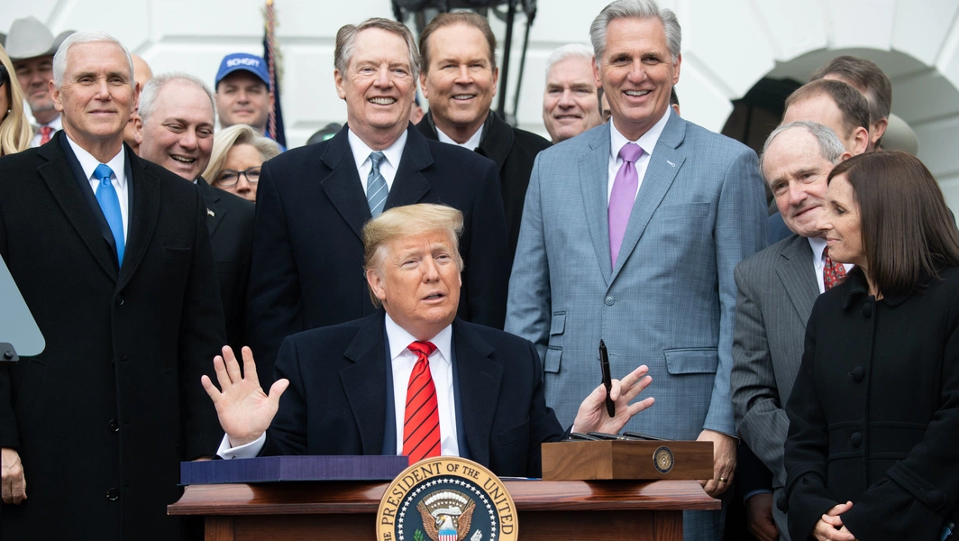 Trump administration seeks 82% North American auto content rule