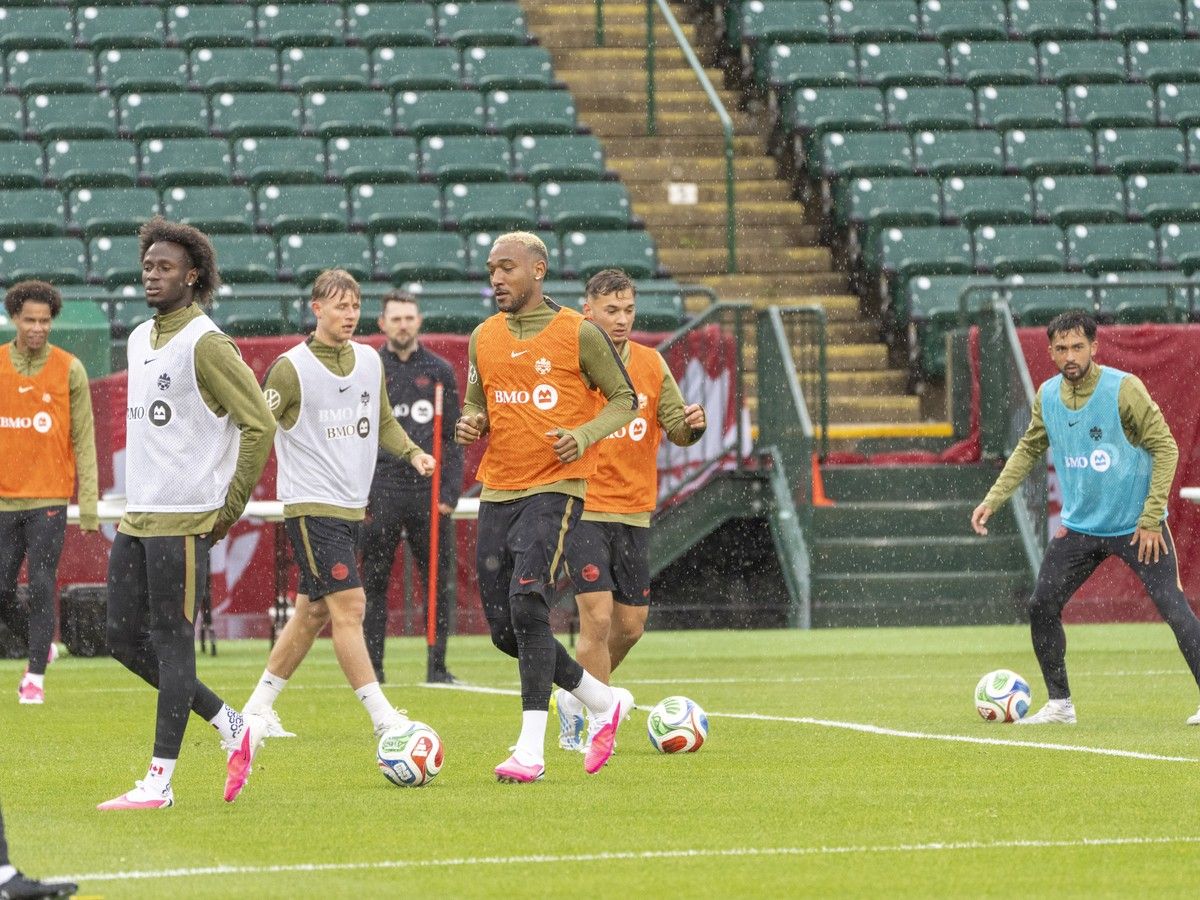 Wanted: Someone lift the evil eye from Canada men's national soccer team
