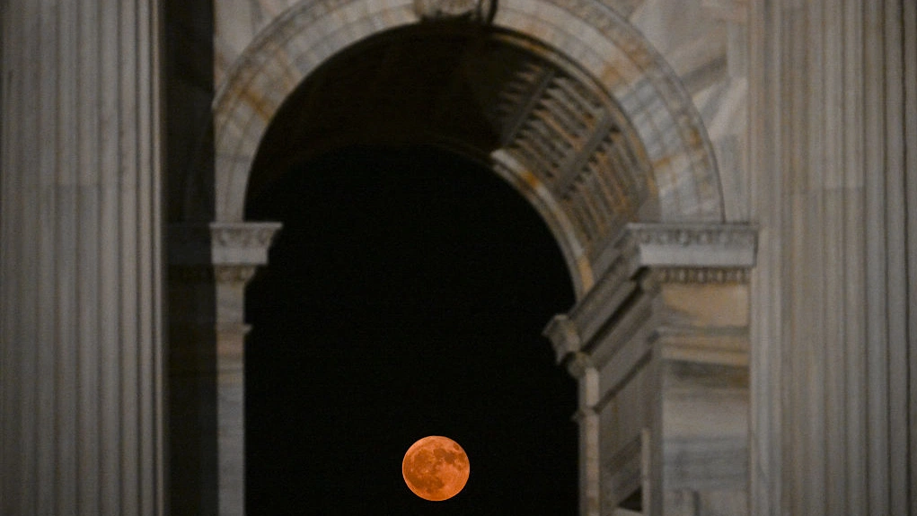 Mercury's move into Cancer sets reflective tone for Aries