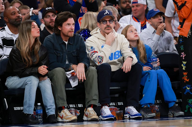 A courtside seat at a Knicks game is the hottest ticket in New York ...