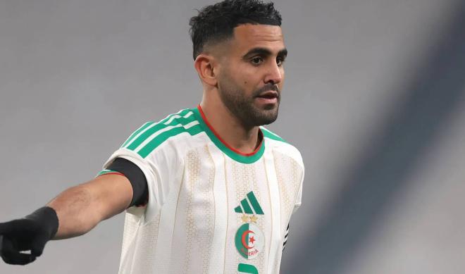 Luca Zidane, incluido en una lista de Argelia encabezada por Mahrez