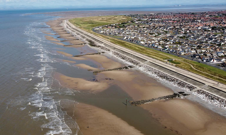 Woman dies and man fighting for his life after they entered the sea in ...
