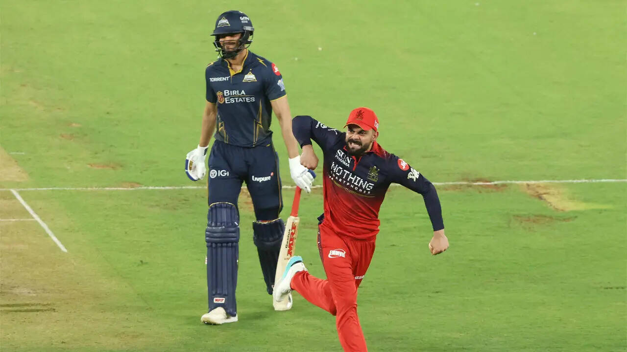 Virat Kohli’s aggressive celebrations steal the show after Gill ...