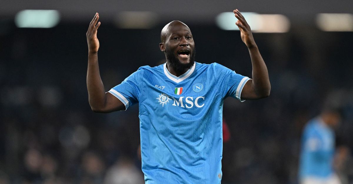 Montervino: “Il Napoli farebbe bene a vendere Lukaku. Sui Mondiali…”