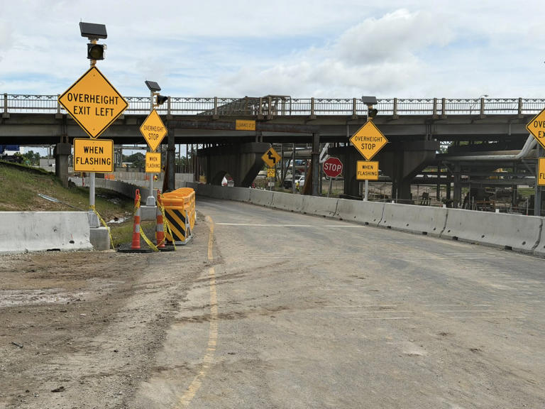 Truck hits new I-10 detour crash bar in Westlake within days of ...