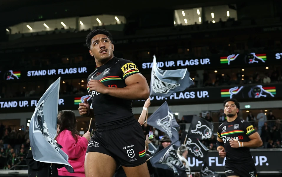 Rookie McLean’s heroics seal Panthers’ top-spot win over Warriors