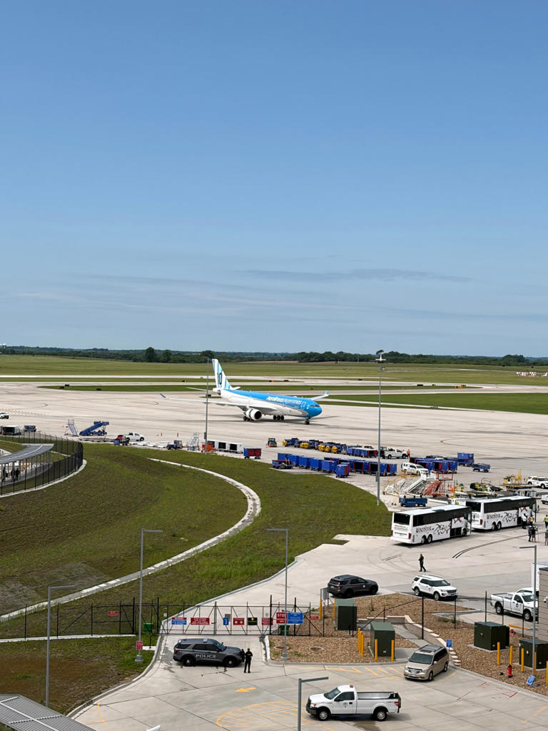 Team Argentina touches down in Kansas City ahead of World Cup