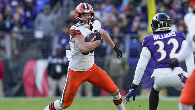 Veteran tight end Harrison Bryant trying to find new home with Seahawks