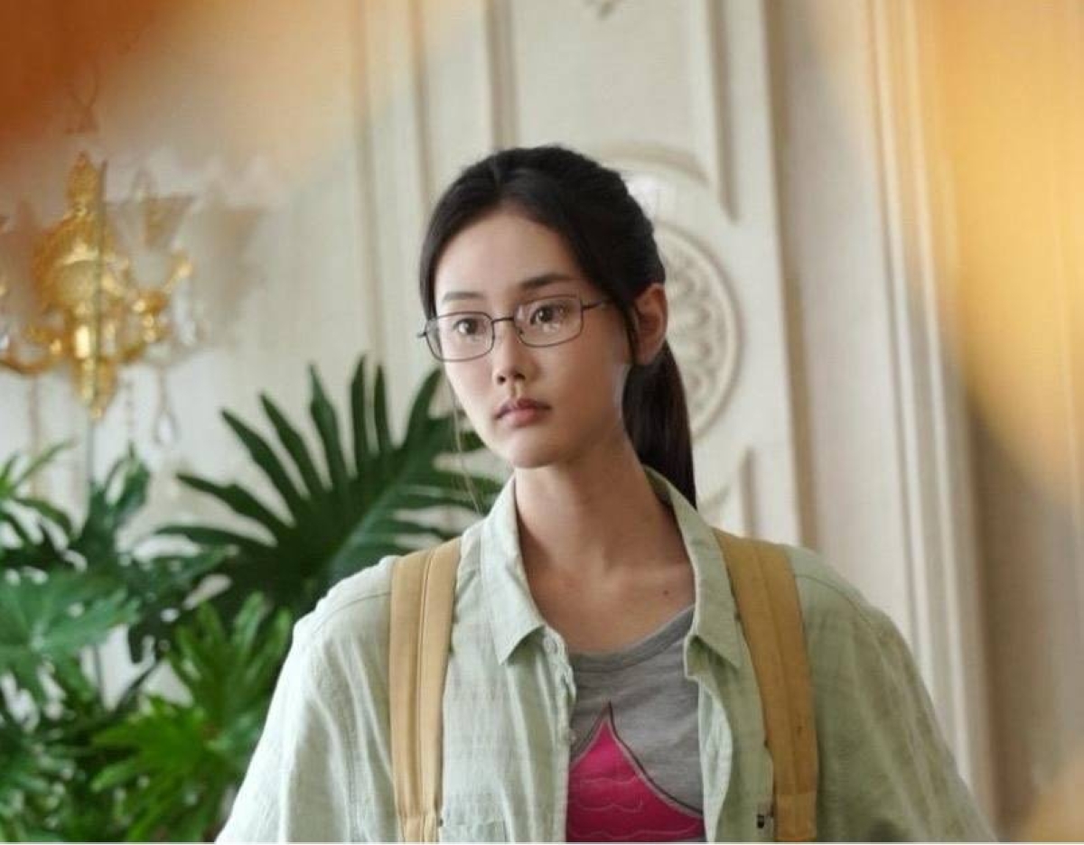 Chinese micro-drama star brings education campaign to Filipino students