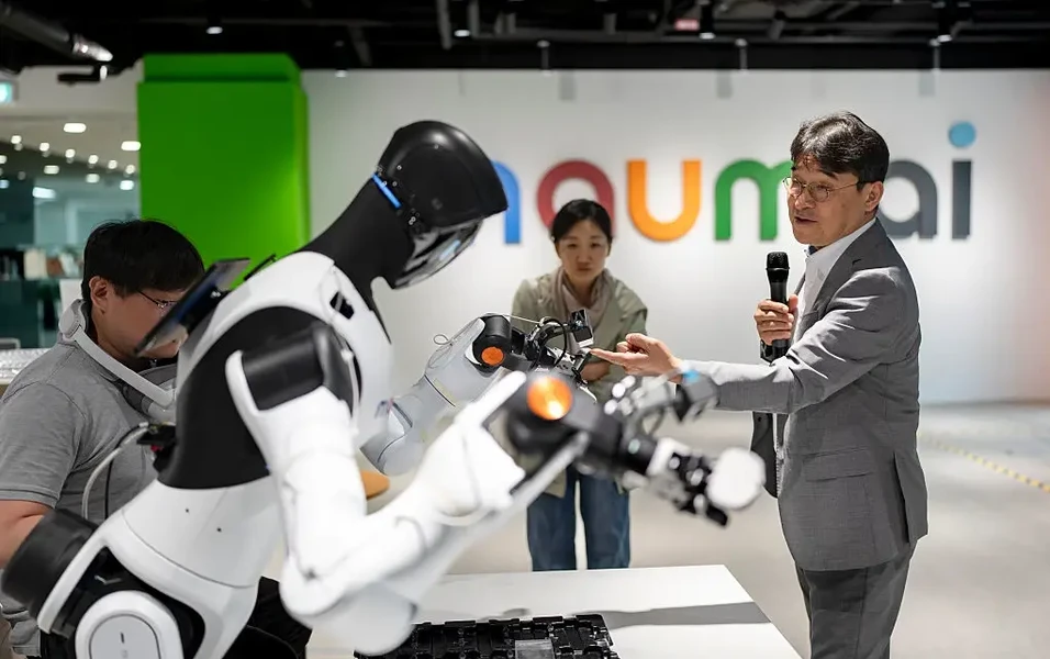 Science minister pledges push to make S Korea full-stack AI power