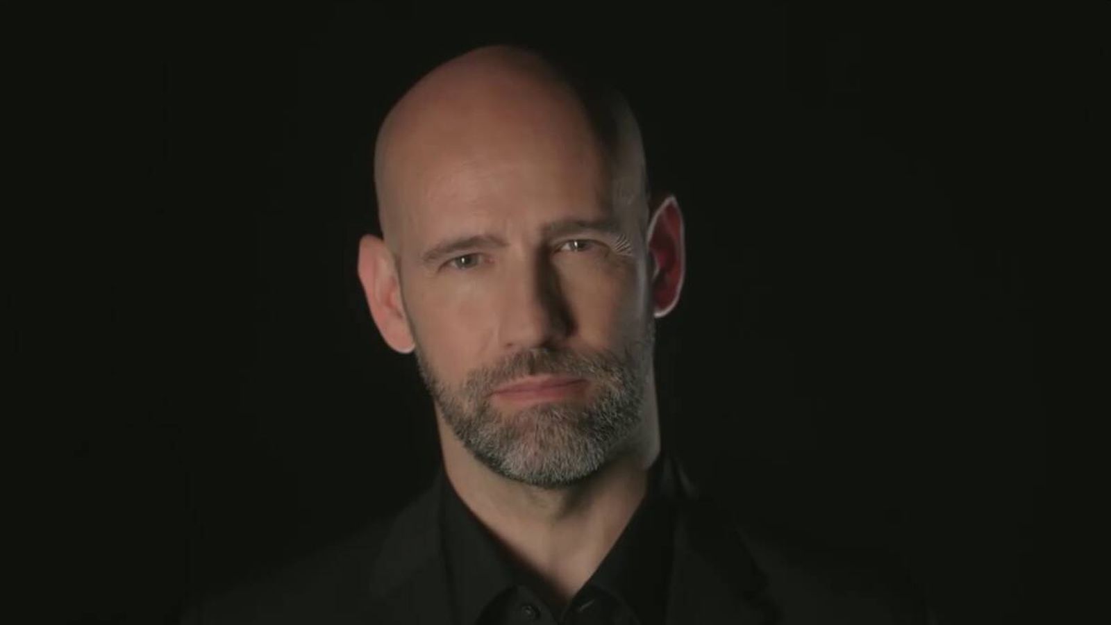 Dicen que soy un idiota: la enigmática nueva promoción de TVE, con ...