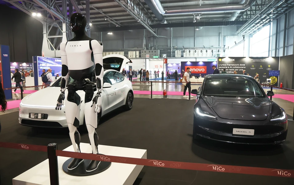 Nvidia and Tesla spearhead humanoid robot production surge