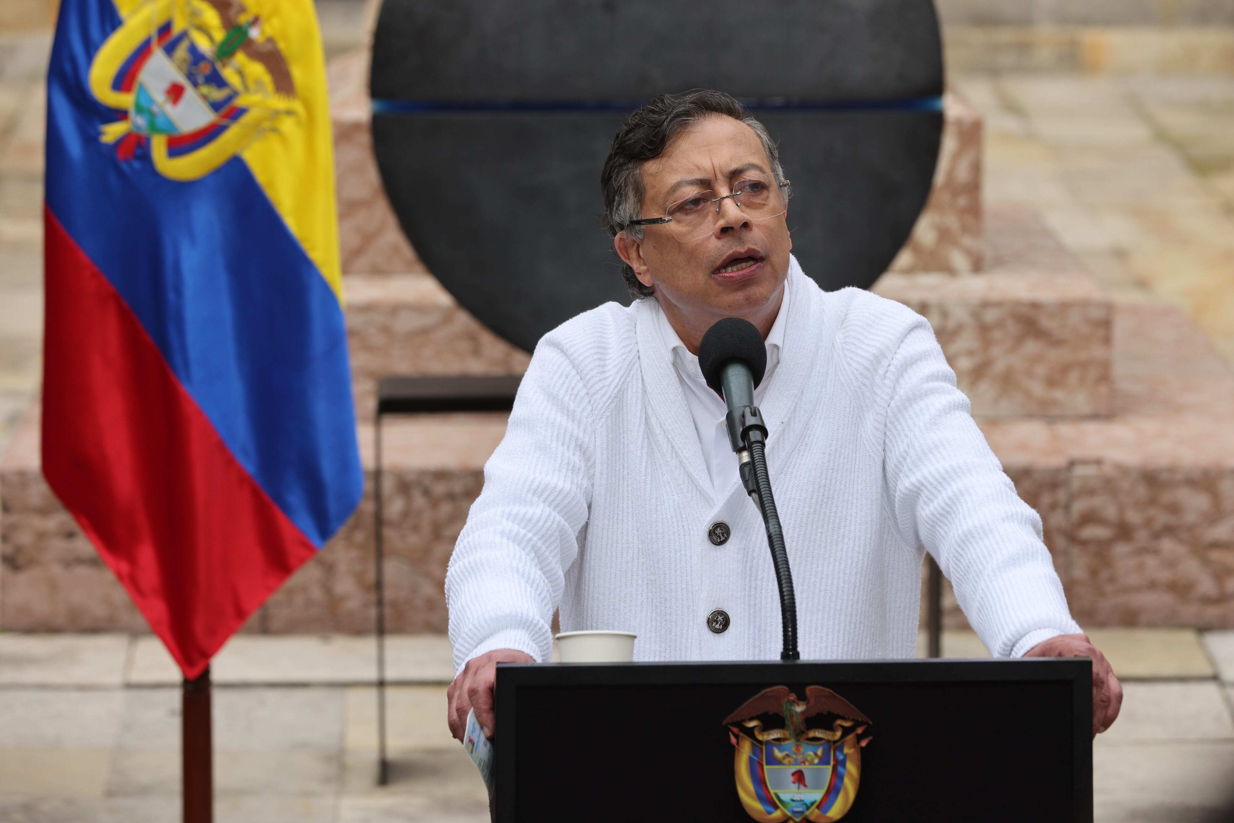 Gustavo Petro saca pecho por obra en La Guajira a una semana de las ...