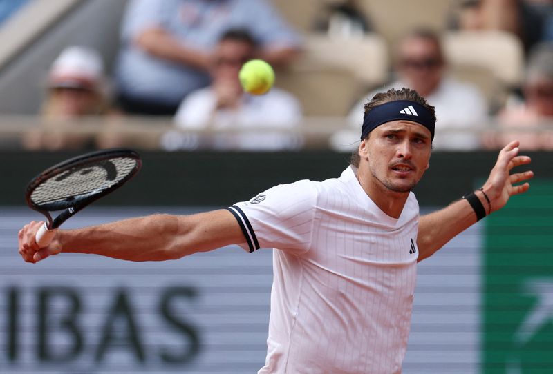 Tennis - Zverev spoils lucky loser De Jong's birthday with straight ...