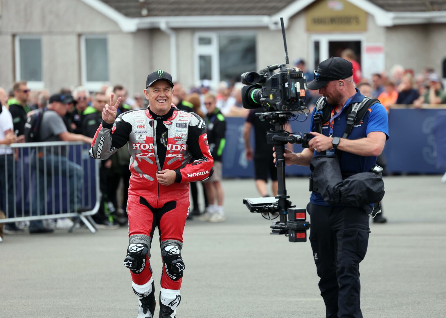 Dean Harrison guides Honda to flag-to-flag victory in TT Superbike opener