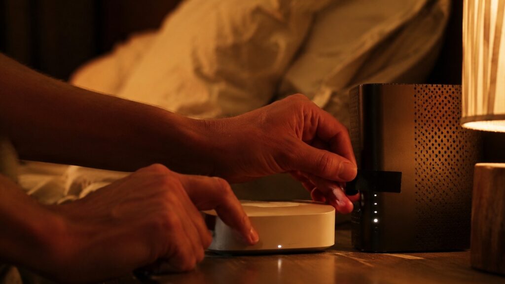 Dormir com luz no quarto pode mexer com a glicose? O estudo que acendeu ...