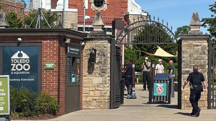 Ohio State University police receive call of bomb threat at Toledo Zoo ...