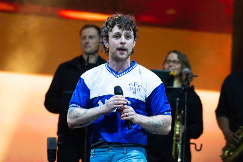 Tom Grennan has metal plates fitted in jaw after horrific attacks on ...