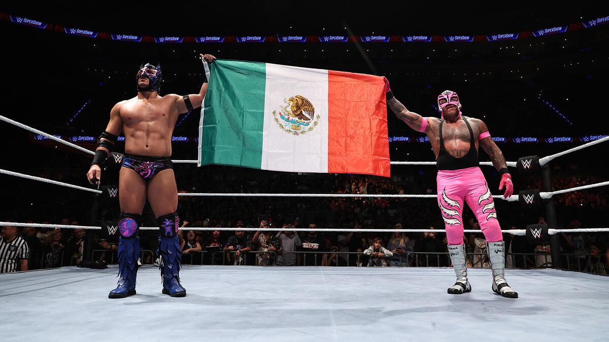 WWE Raw and SmackDown return to Mexico after 15 years