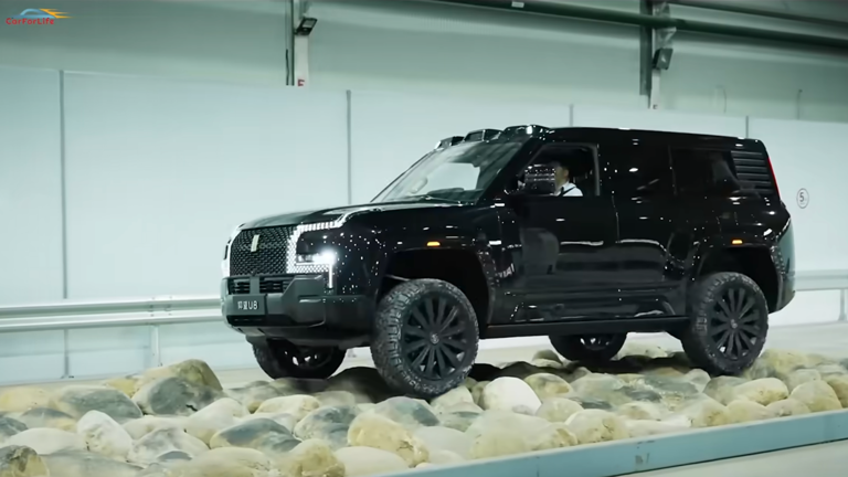 BYD Yangwang U8 shows it can do more than just float on water