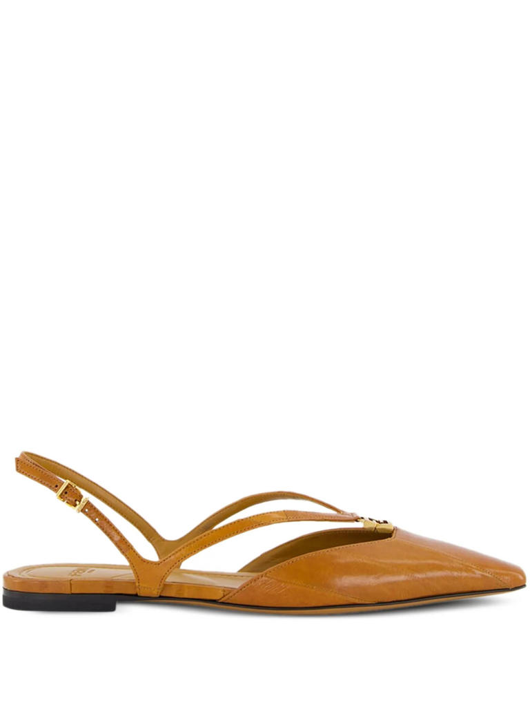 Zapatos planos italianos para lucir con jeans de los 90 en looks ...