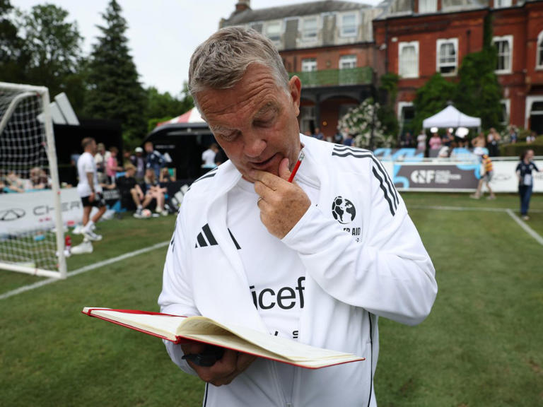 Soccer Aid 2026: Exact kick-off time, players list, live streaming and ...