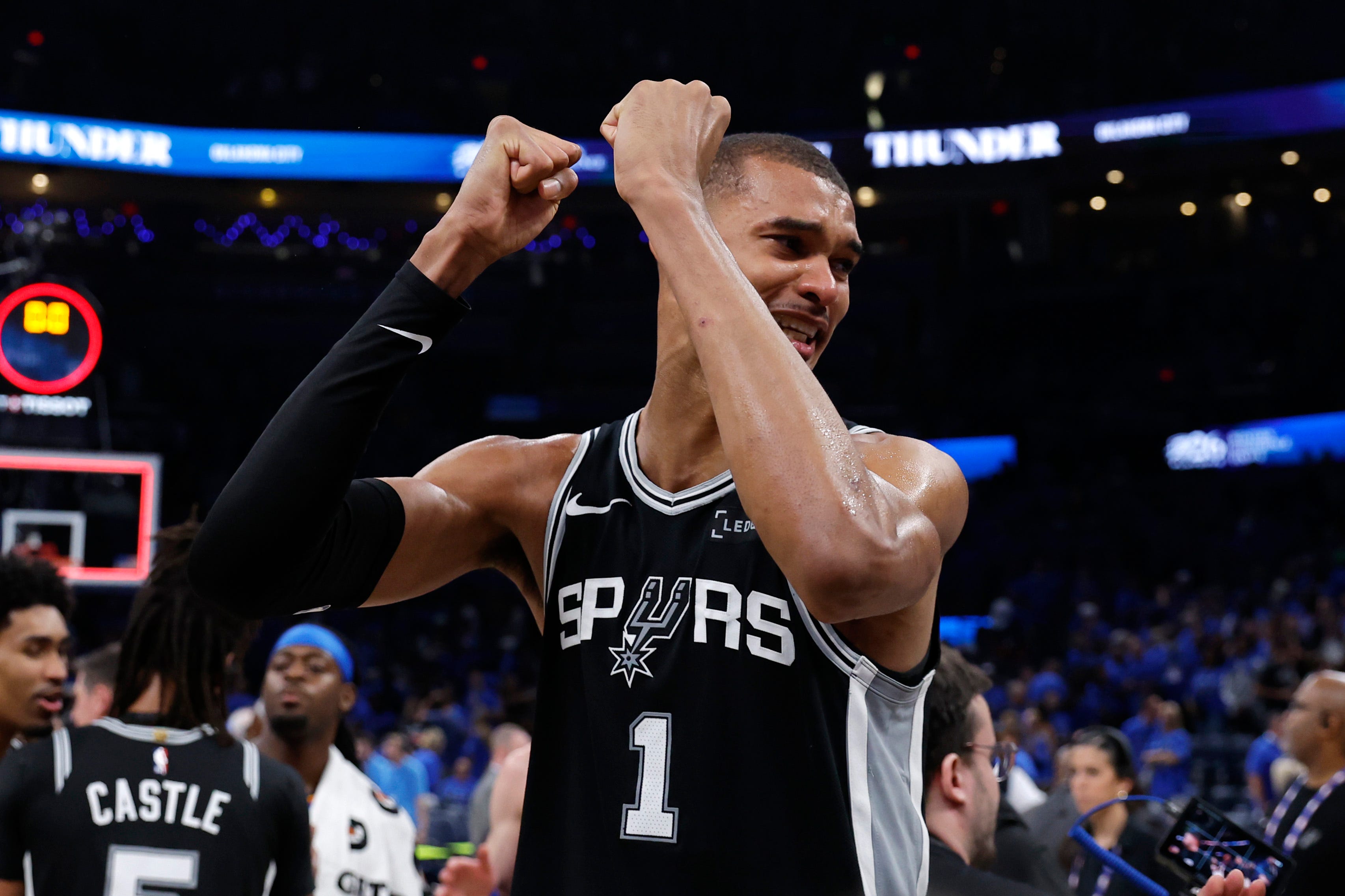 Spurs parlay bettor wins $1.7M after rejecting tempting early cashout
